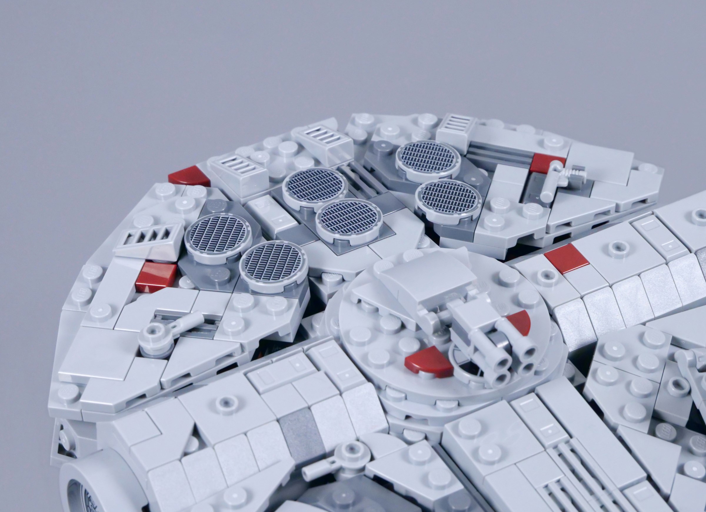 LEGO Star Wars 75375 Millennium Falcon review | Brickset